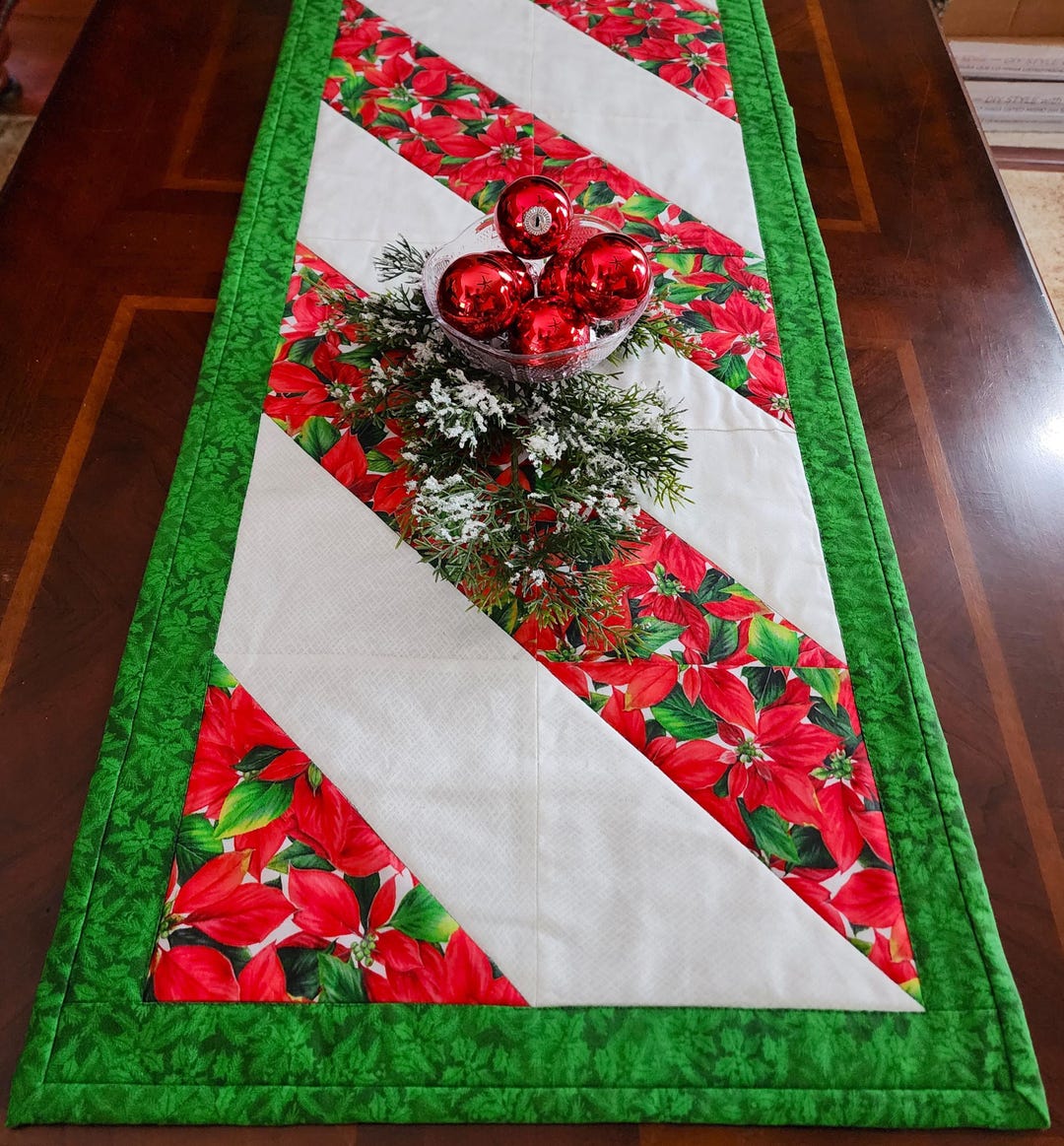 Quilted Christmas Runner - Etsy