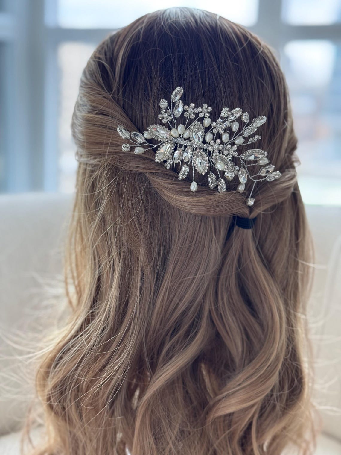 Luxe Crystal & Pearl Bridal Hair Comb | Silver-tone Sparkling Wedding ...
