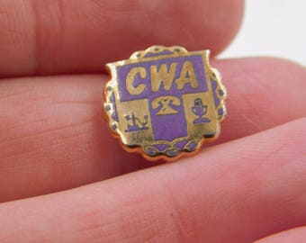 Items similar to Feminist Union Pin A Woman's Place Is In Her Union ...