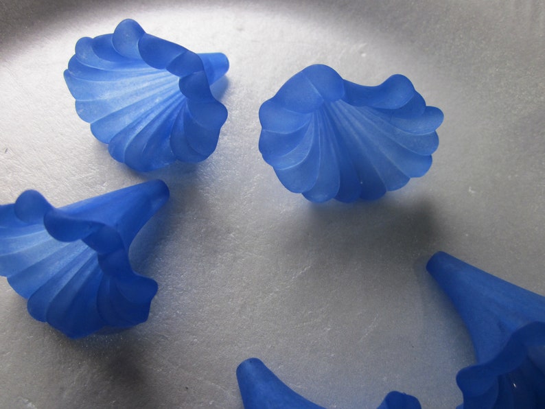 Large Blue Flower Lily Acrylic Beads 40.5mm 6 Beads - Etsy