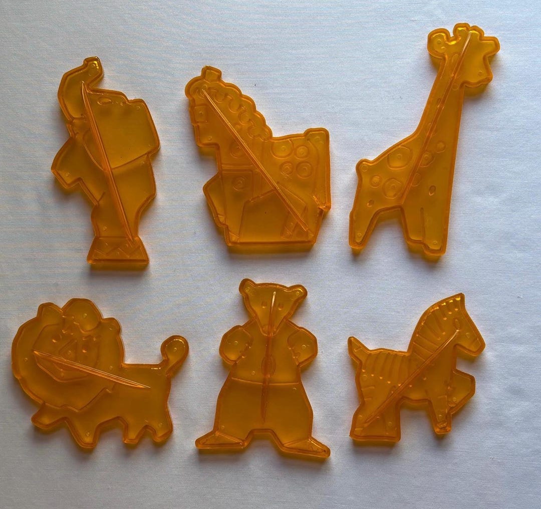 Set of 6 Quaker Oats Hard Yellow Plastic Circus Animal Cookie Cutters ...