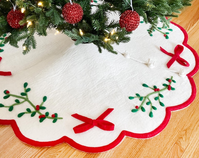 Large Tree Skirt, Vintage Tree Skirt, Red and Green Tree Skirt, Multi ...