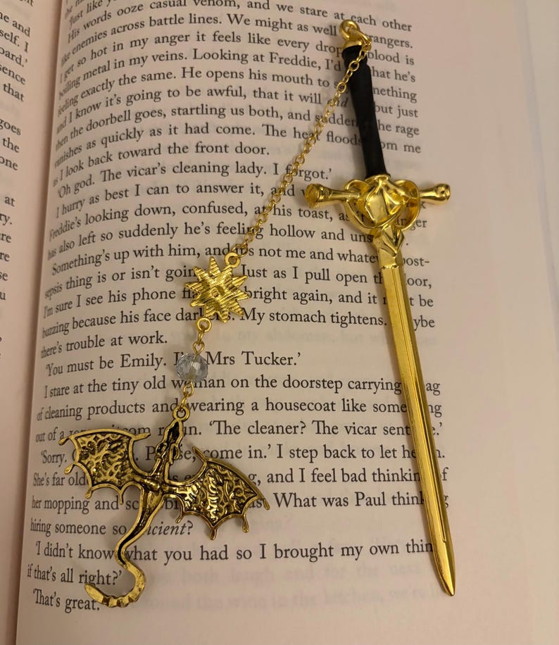 Fantasy Dragon Sword Bookmark – Fourth Wing Inspired Metal Page Marker ...