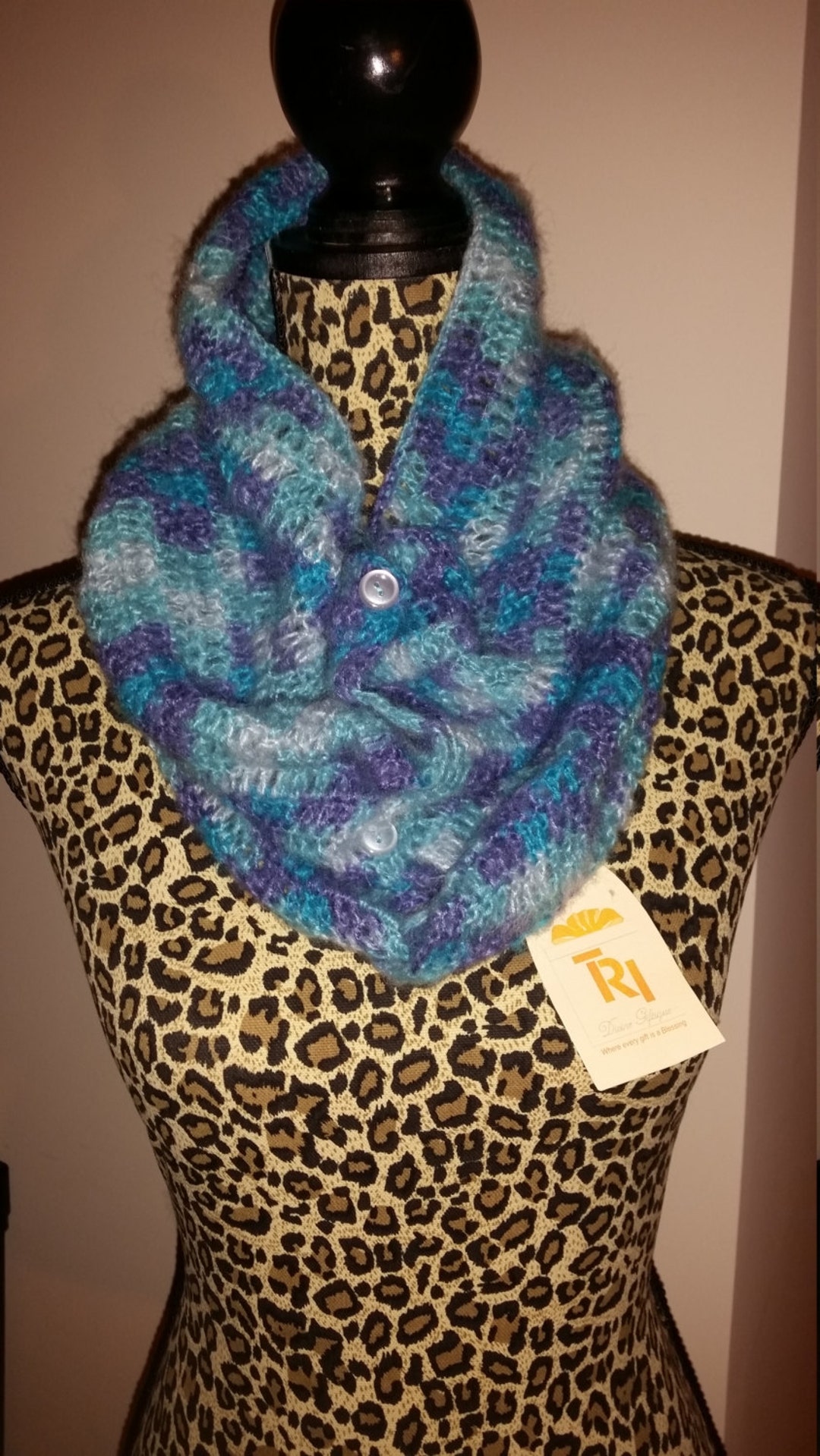 READY TO SHIP: 2-in-1 Shrug - Etsy