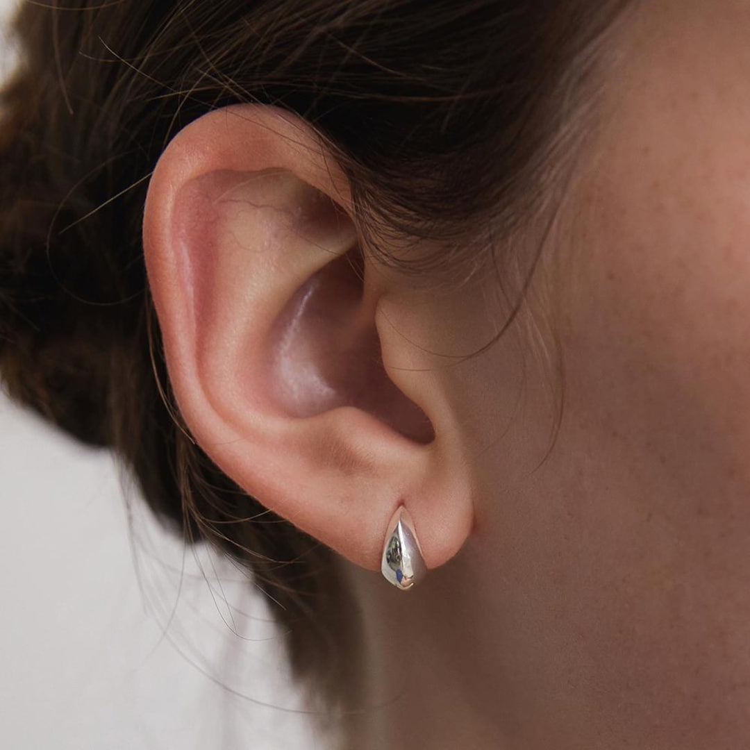 Tiny Teardrop Hinged Hoop Earrings,dainty Hoop Earrings,everyday Huggie ...