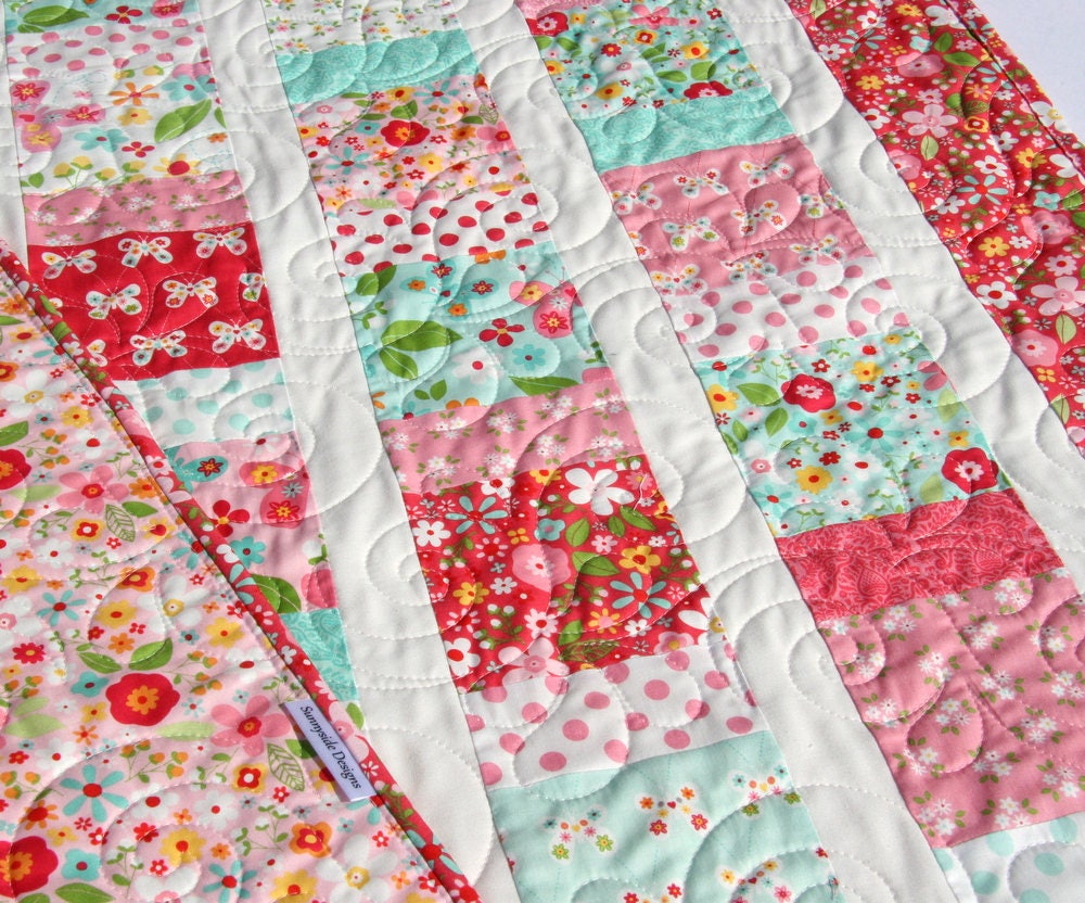 Quilt Pattern, Charmingly Sashed, Moda Charm Pack, Baby and Throw Size ...