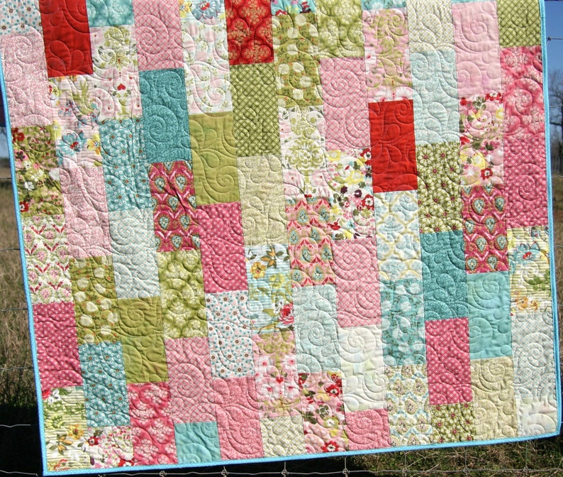 Layer Cake Quilt Pattern Pathway Baby Quilt and Throw Size Quilting ...