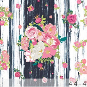 Lavish Flowerful Dandle Panel Art Galley Fabric Watercolor Flowers ...