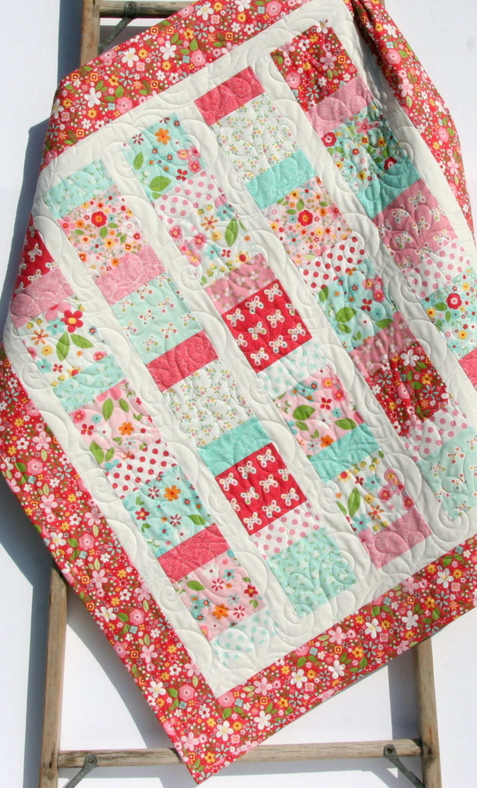 Quilt Pattern, Charmingly Sashed, Moda Charm Pack, Baby and Throw Size ...