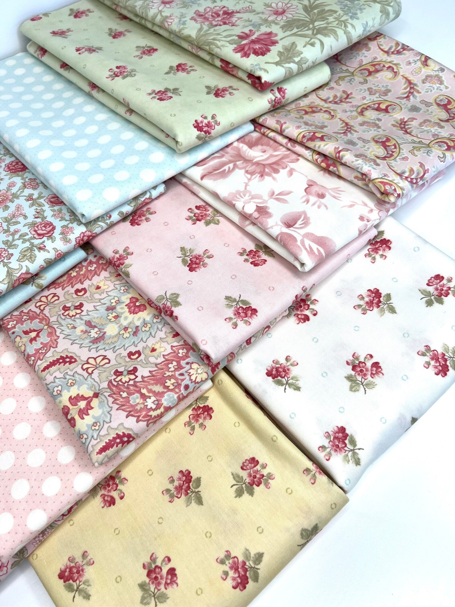 Simplicity Bundle by 3 Sisters for Moda Fabrics 18 Yards Total | Etsy