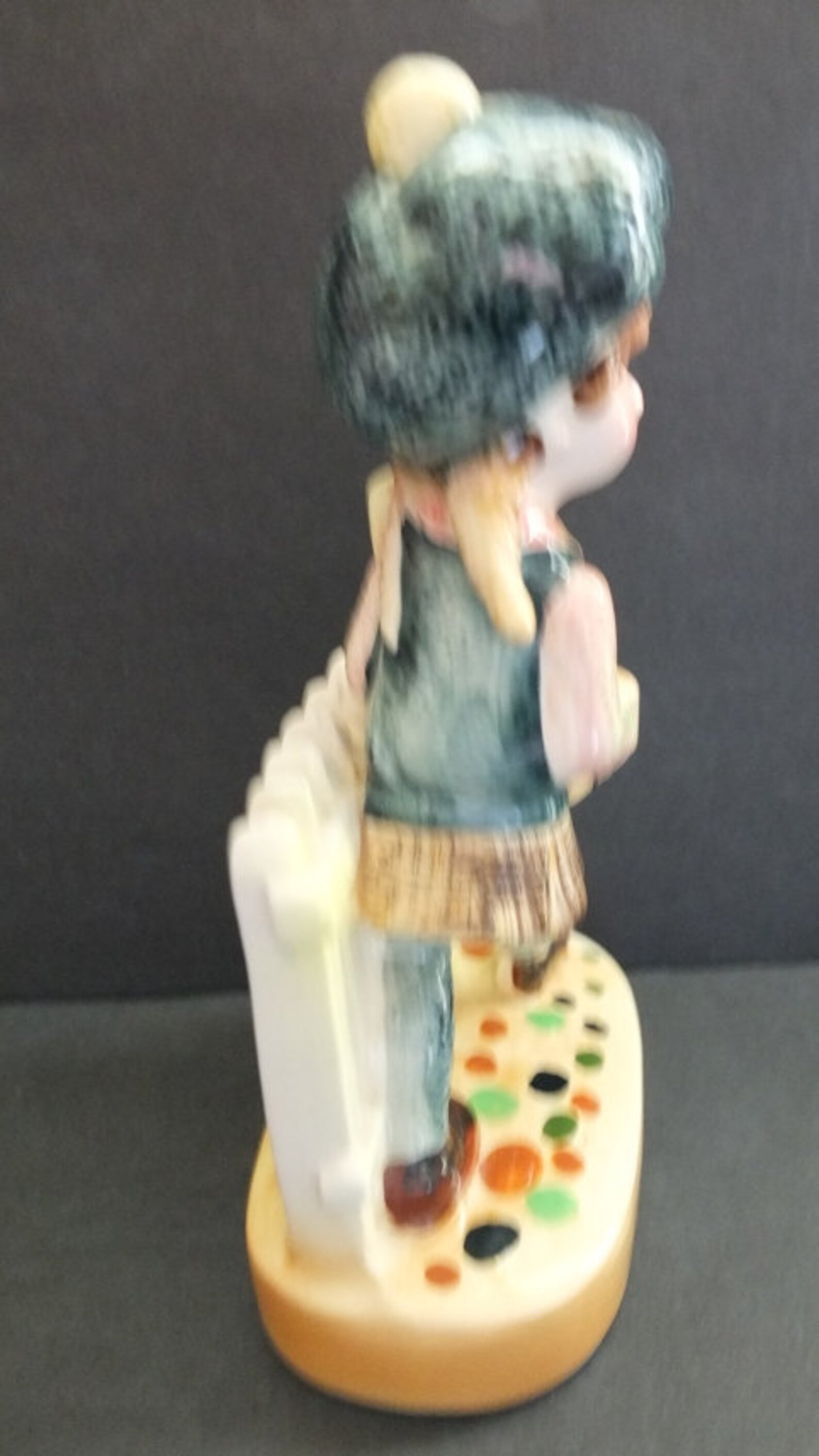 1971 Holly Hobbie School Girl Walking Figurine Holly Hobbie Porcelain ...