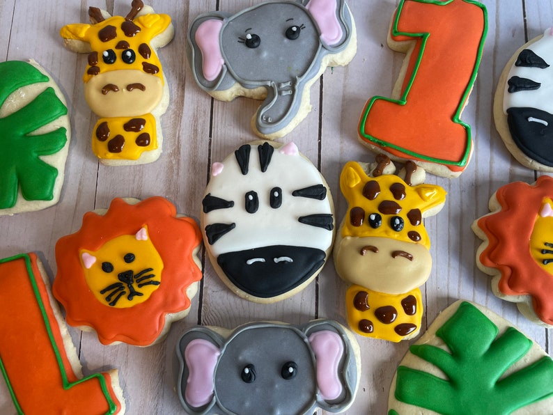 12 Zoo Animal Birthday Sugar Cookies - Safari Birthday Party - Safari ...
