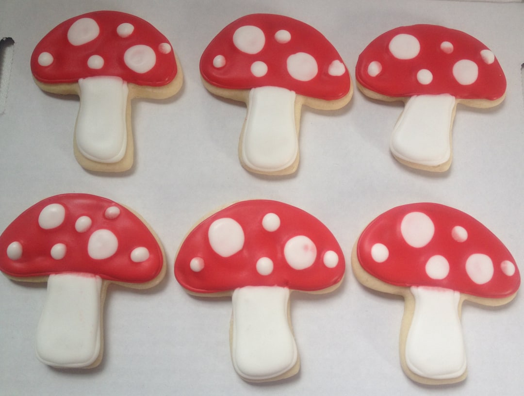 12 Woodland Mushroom Sugar Cookies, Woodland Party Favors, Baby Shower ...