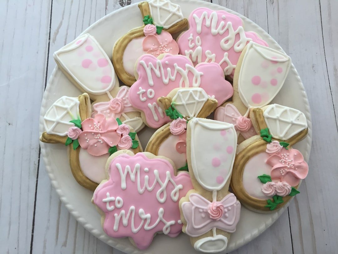 12 Wedding Cookies - Rustic Wedding Cookies - Bridal Shower Favors ...