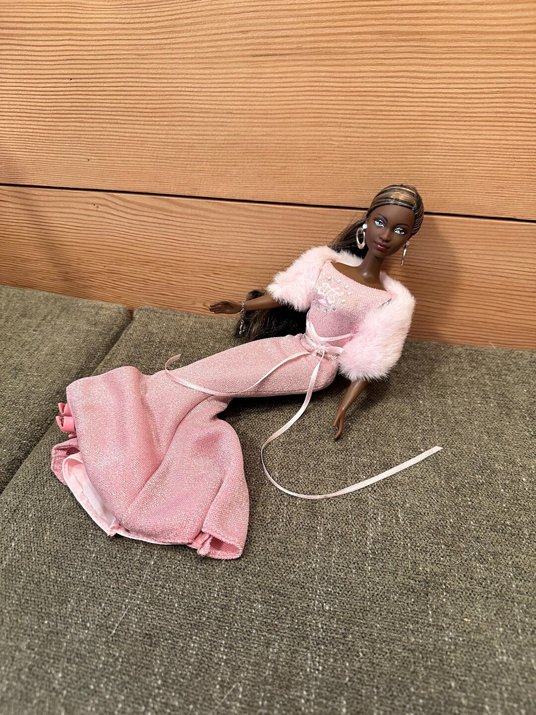 2004 Zodiac Libra Pink Label Barbie Doll Black Version Good Condition ...