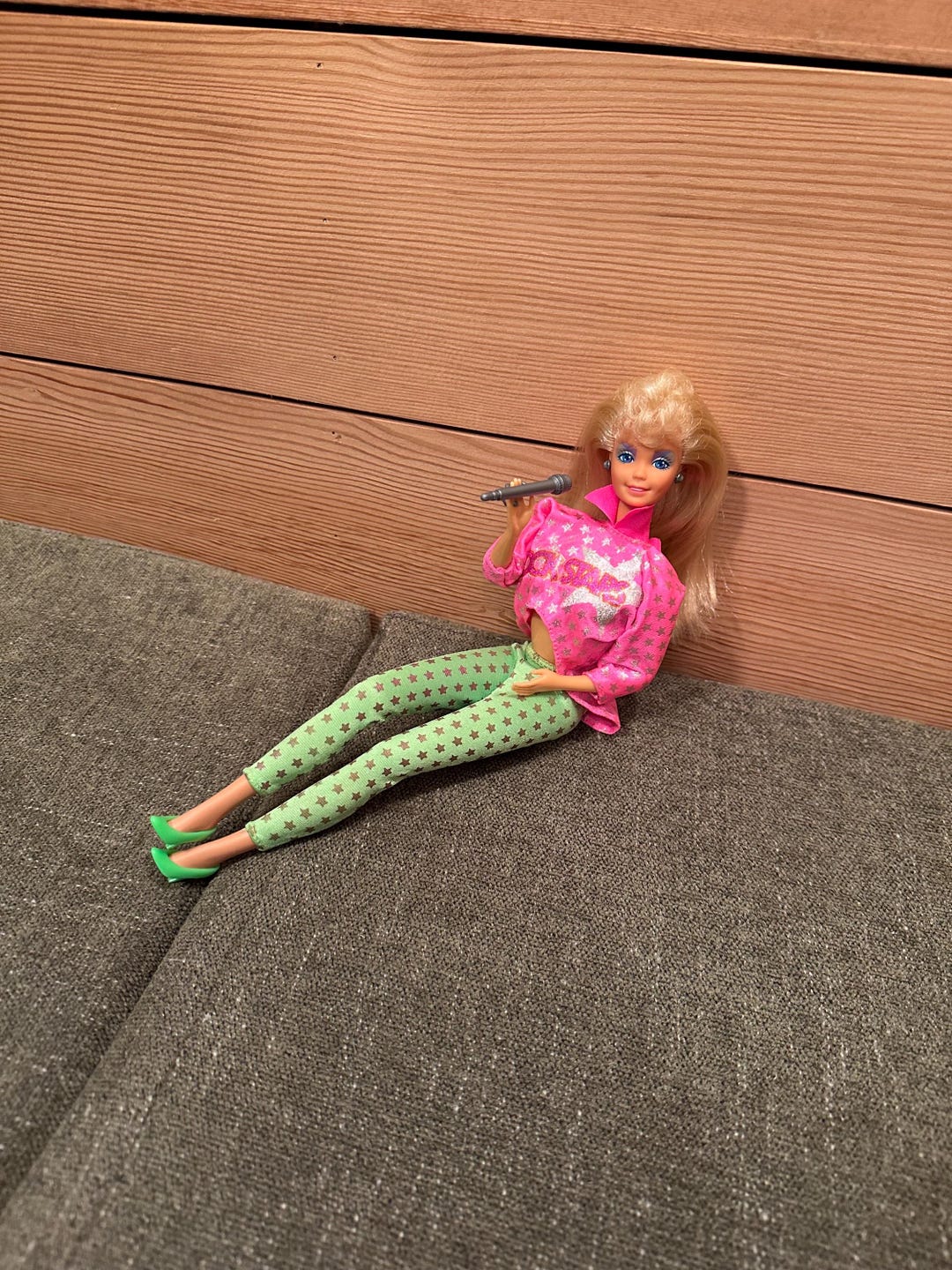 1986 Barbie and the Rockers Dance Action Doll Wearing Original Top ...