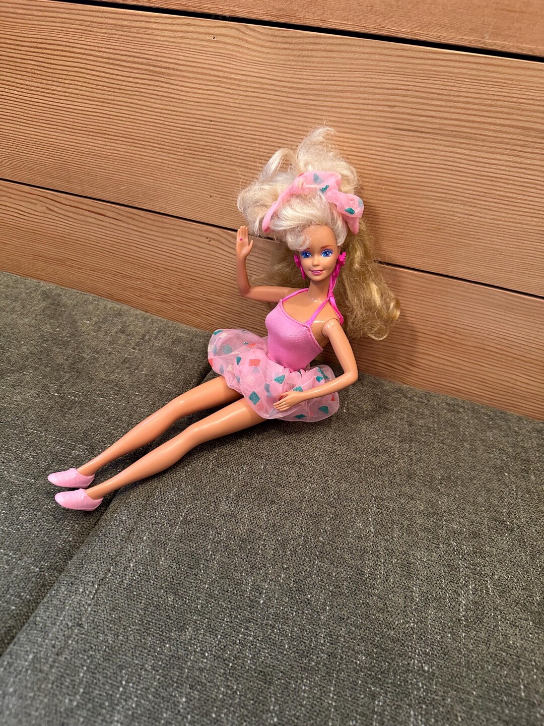 1988 Style Magic Barbie Doll With Wondra Curl Hair Good Condition ...