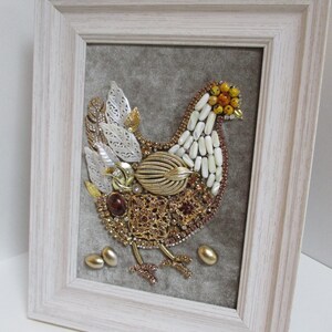 Jeweled Framed Jewelry Art Hen Chicken Taupe Gold Brown Rhinestone ...
