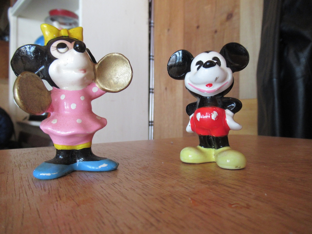 Vintage Minnie Mouse Porcelain Figurine Playing Symbols, Walt Disney ...