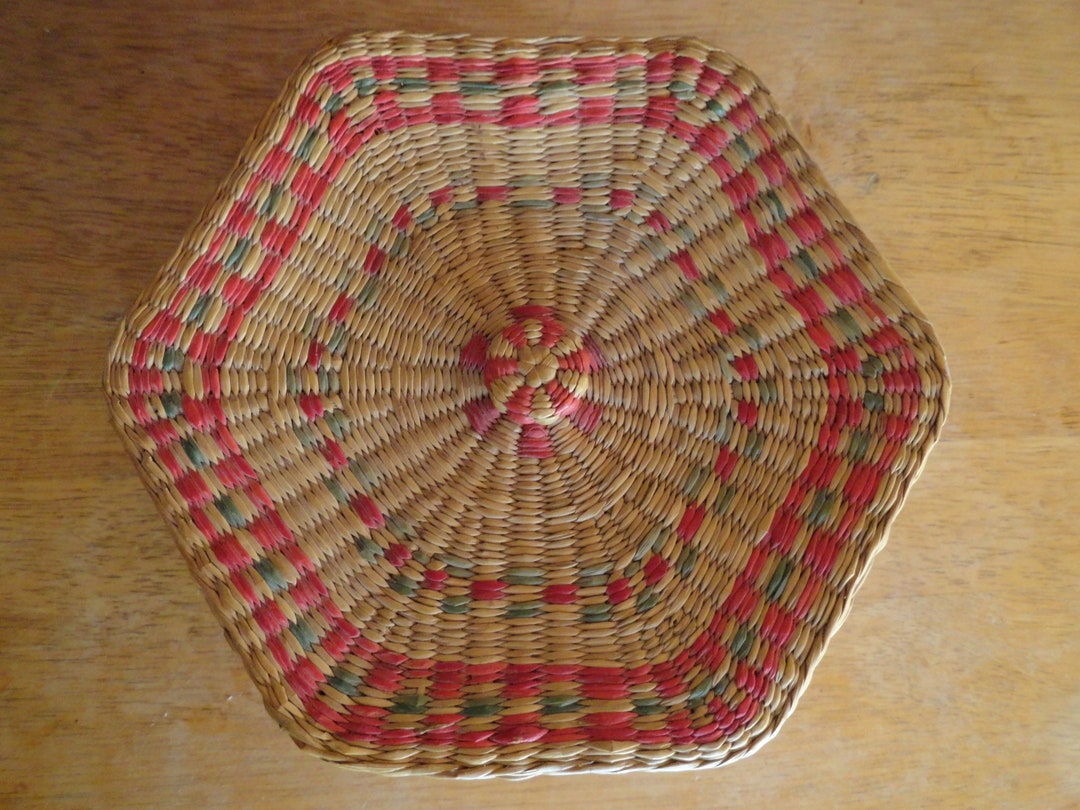 Vintage Seagrass Hexagon Basket Handle Top Lid Red Green Lines Straw ...