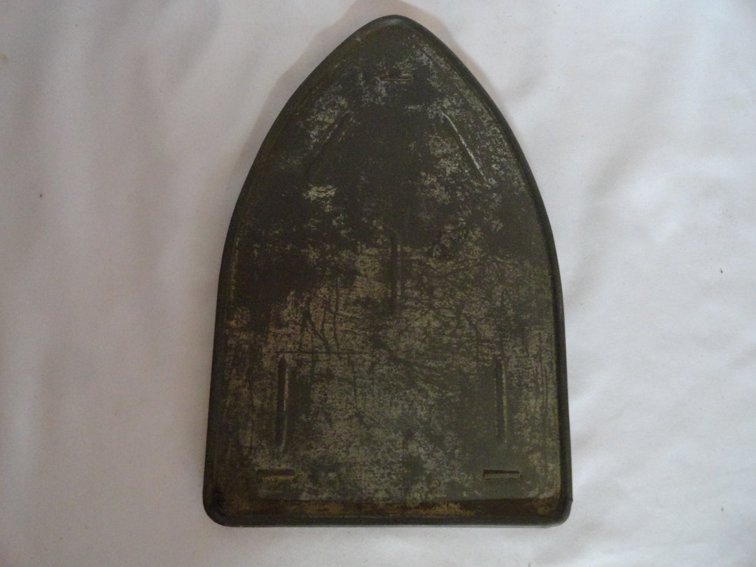 Vintage Clothing Iron Rest Iron Holder Trivet Primitive Farmhouse ...