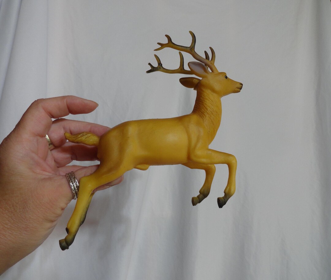 Vintage Plastic Buck Deer 1950s to 1970s Christmas Decor Hard Plastic ...