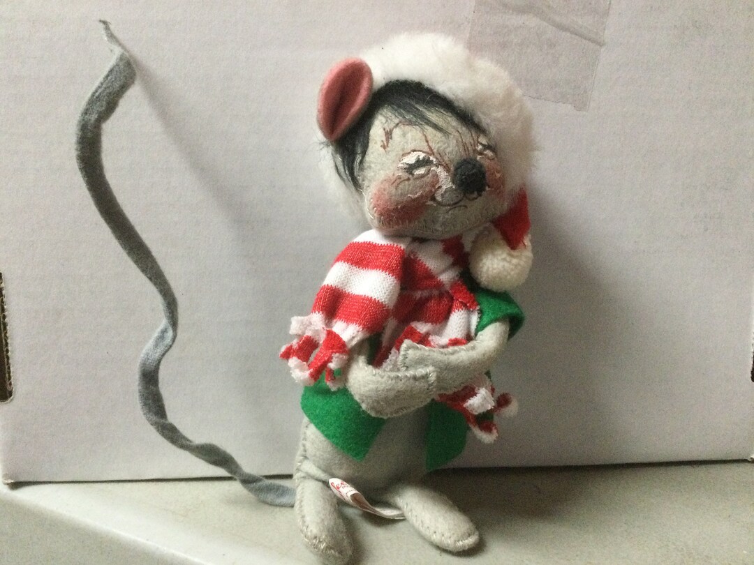 Vintage Annalee Christmas Mouse Figurine Holiday Decor 1960s to 1980s ...