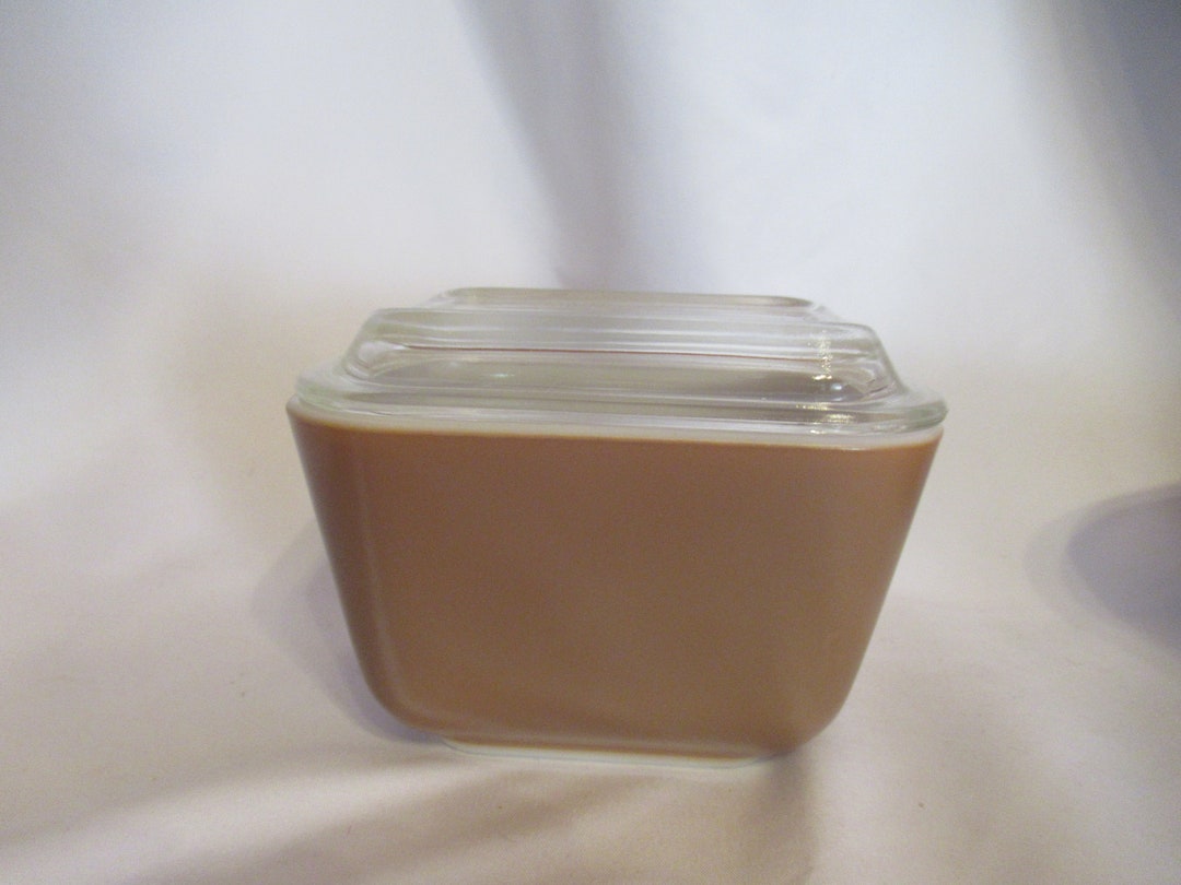 Vintage Pyrex 501 B Small 1 1/2 Cup Brown Glass Covered Refrigerator ...
