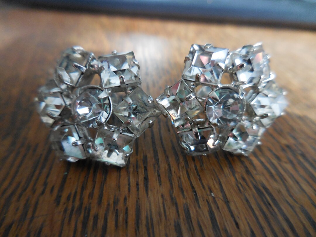 Vintage Rhinestone Earrings Square & Round Pronged Rhinestones Screw ...