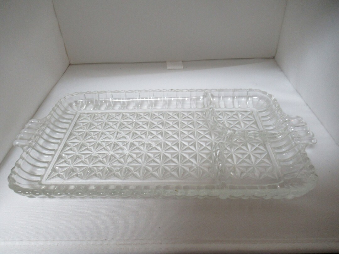 Vintage Clear Glass Dish Divided Food or Home Decor Olive Pickle Candy ...