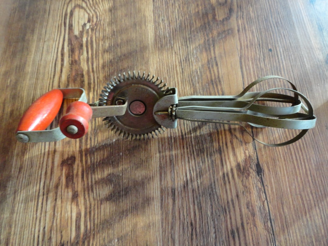 Vintage Hand Mixer Ladd Egg Beater Red Wooden Handle 1930s 1940s Tool ...