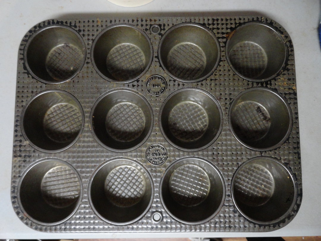 Vintage Ovenex Waffle Pattern Muffin Cupcake Tin X120 12 Hole Wall ...