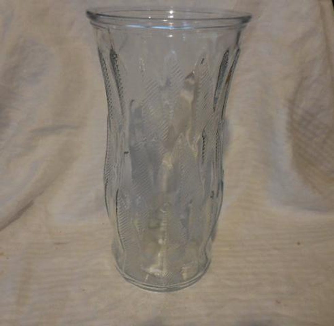 Vintage Brody Flower Vase Clear Glass Textured Large Retro Big Leaf ...