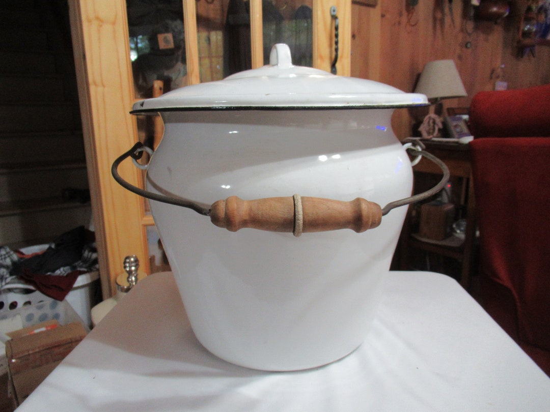 Vintage White & Black Trim Enamel Piss Pot Diaper Pail Lidded Chamber ...