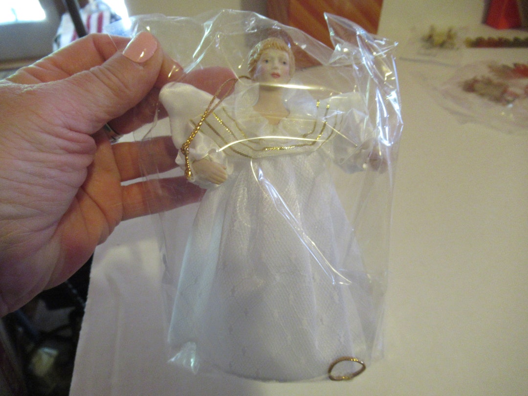 Vintage Avon Victorian Angel Christmas Tree Ornament Decor Home NOS ...