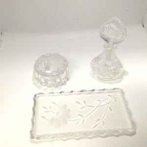 Vintage Princess House Crystal Vanity Set, Powder Dish, Perfume Bottle ...