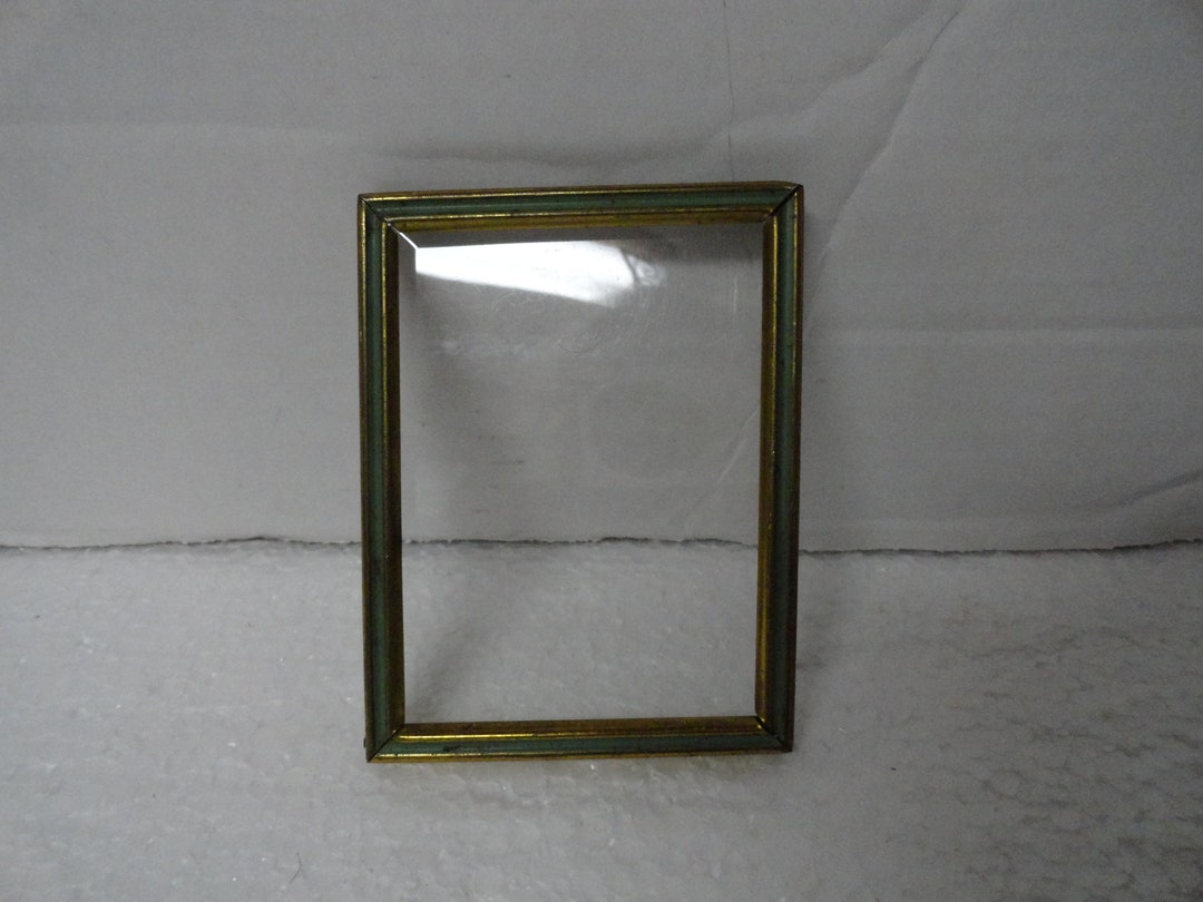 Vintage Small Gold Tone Picture Frame No Glass No Backing Green Trim ...