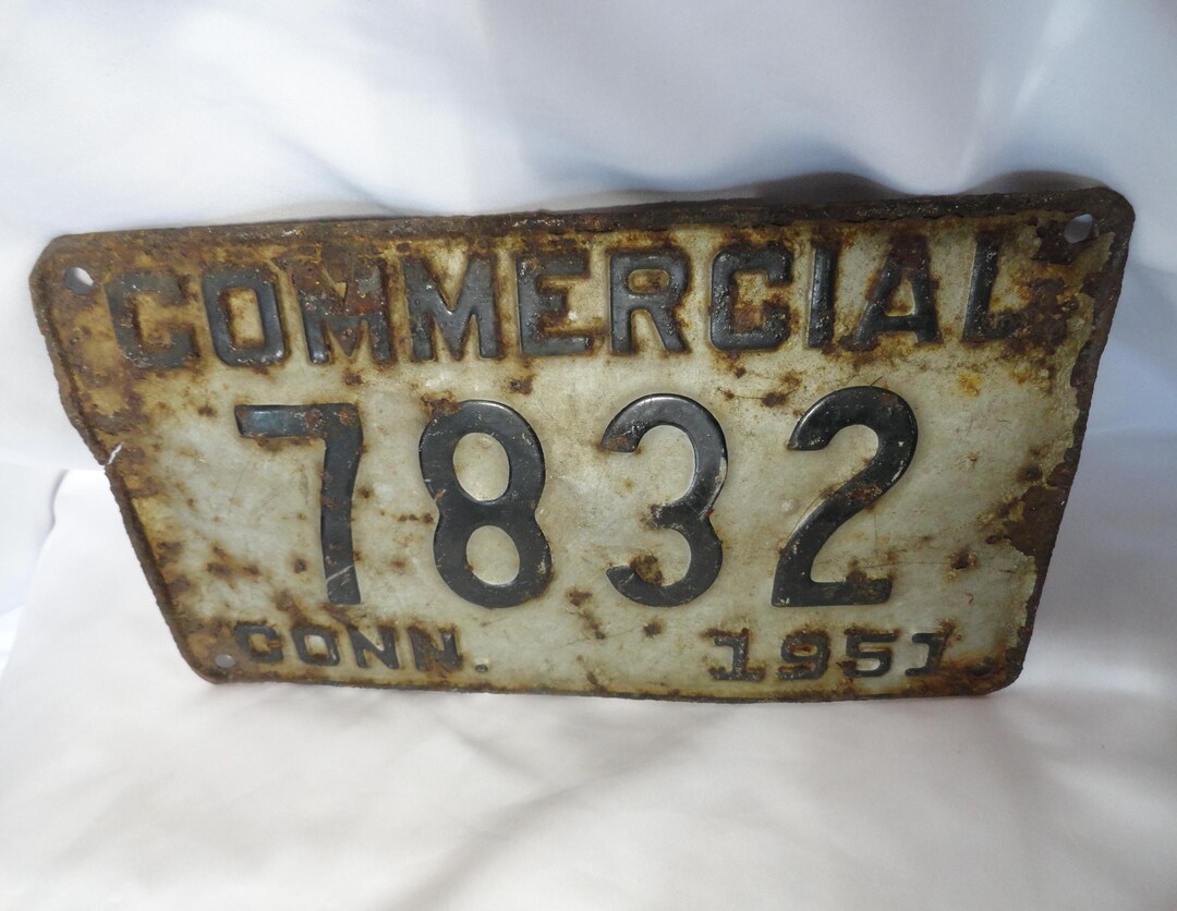 Vintage 1950s Ct. Auto License Plate Commercial 1951 Silver & Black ...