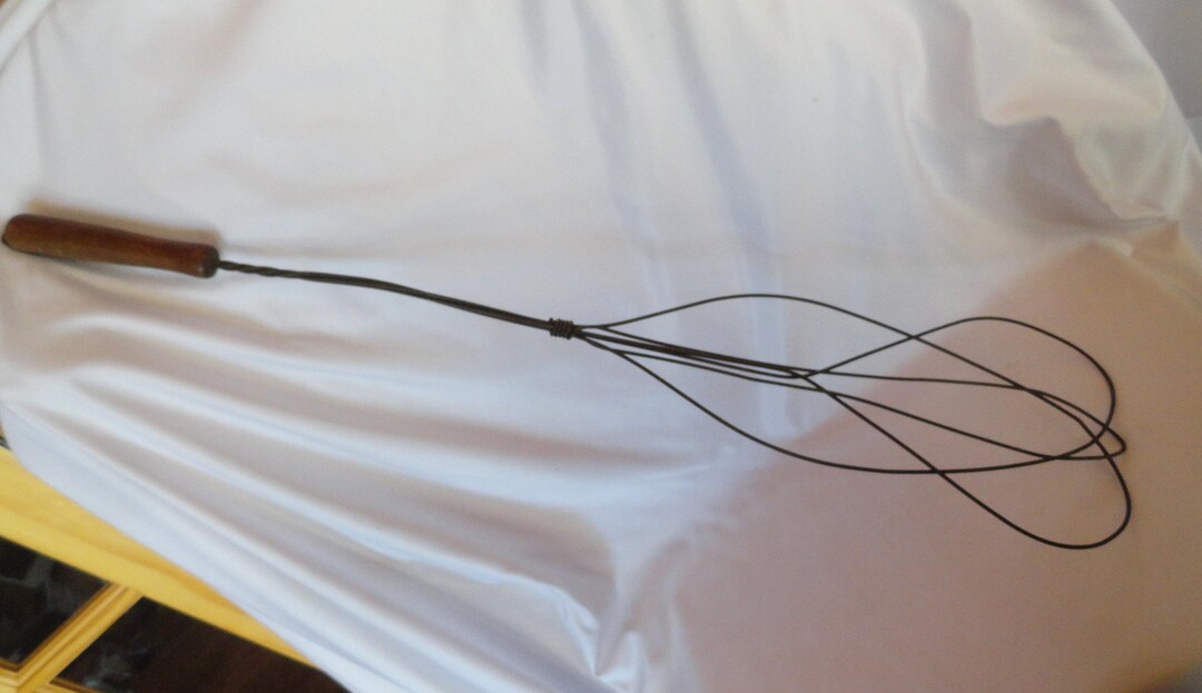 Antique Wire & Wood Rug Beater Carpet Beater Primitive Household ...