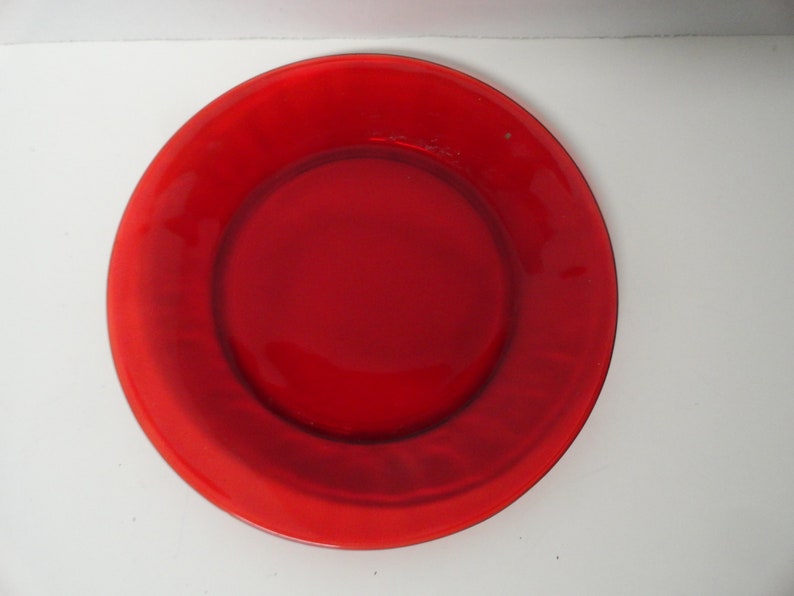 Vintage 1940s to 1950s 1 Ruby Red Dessert or Salad Plate | Etsy