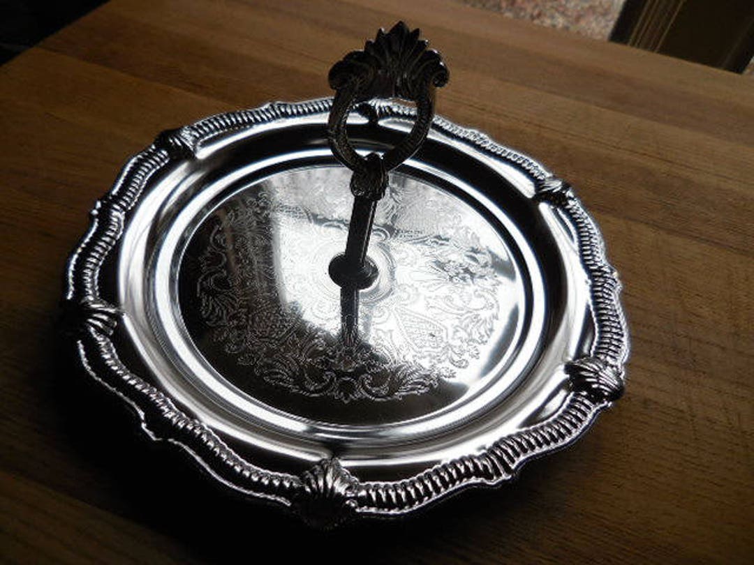 Vintage Small Silver Tone Tidbit Tray With Handle Presentation Parties ...