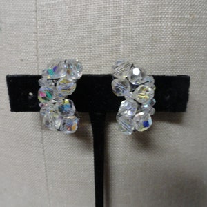 Vintage Women's Kidney Crystal Bead Earrings Shaped Iridescent Glass ...