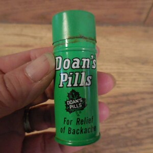 Vintage Doan's Pills Lime Green Tin Container for Relief of Backache ...