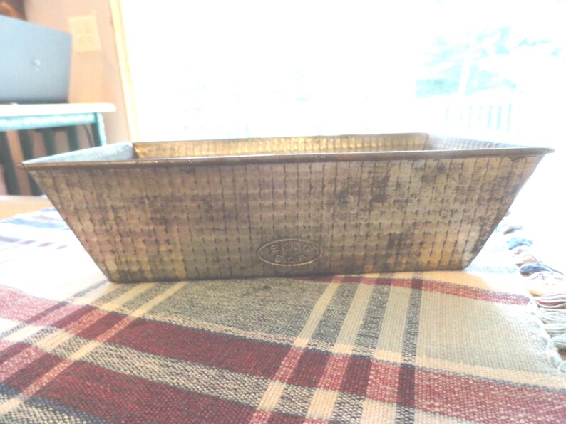 Vintage Ovenex Bread Loaf Pan With Waffle Pattern, Folded Sides, #604 ...