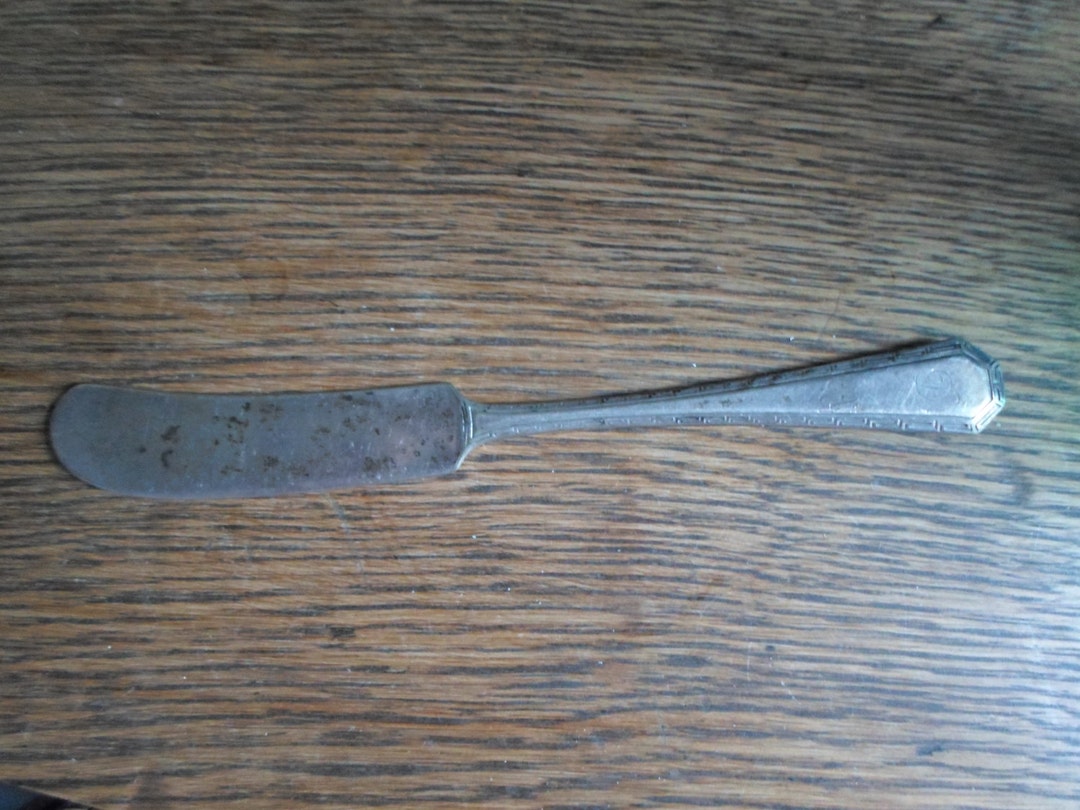 Vintage R. Wallace Silver Co. Butter Knife Initial Letter "d" Small ...