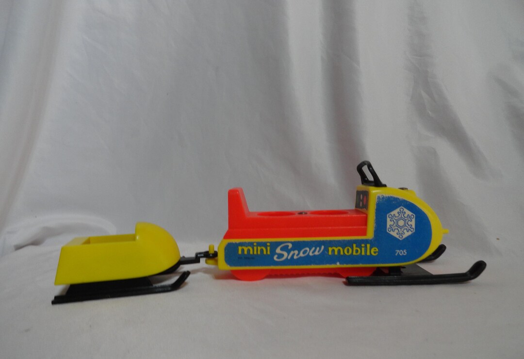 Vintage Fisher-price Mini Snow Mobile & Sled Little People Plastic 705 ...