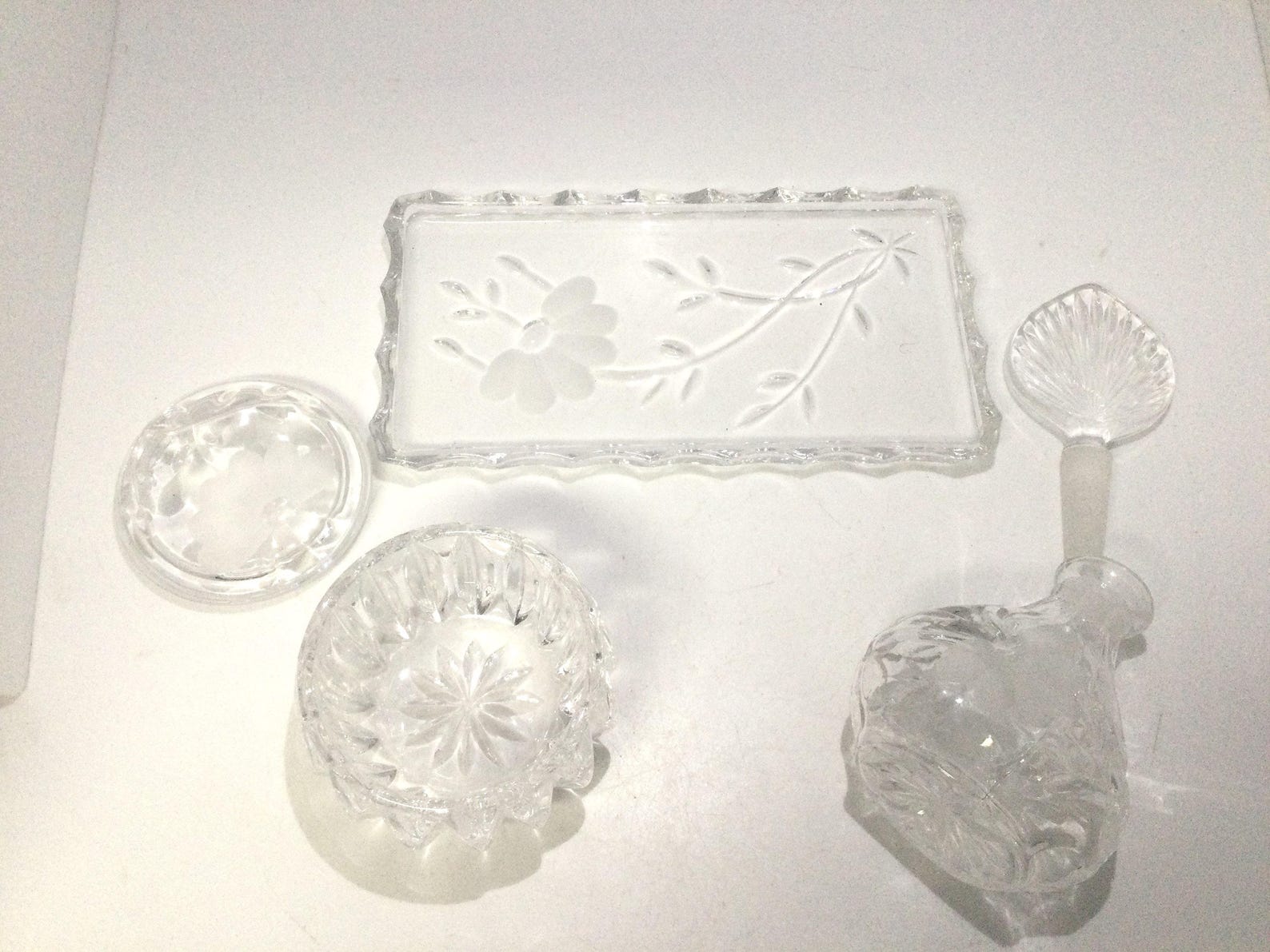 Vintage Princess House Crystal Vanity Set, Powder Dish, Perfume Bottle ...