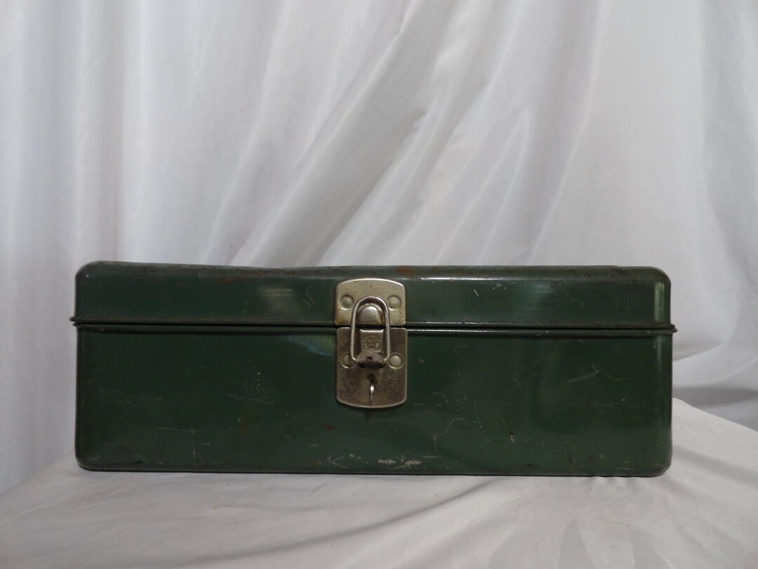 Vintage Union Steel Tackle Box Lockable Green Metal Fishing Box USA ...