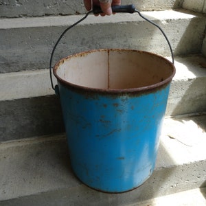 Vintage Blue 5 Gallon Metal Bucket Pail Rusty No Holes Plastic Black ...