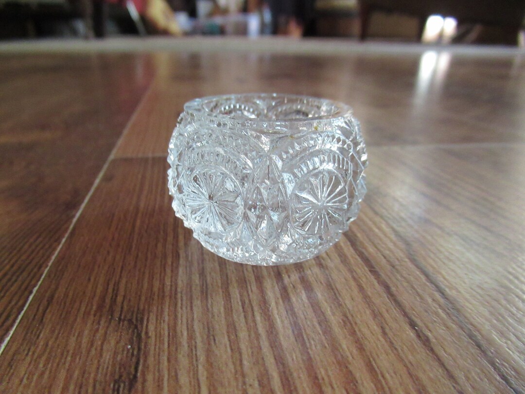 Vintage Single Salt Cellar Salt Dip Small Clear Pressed Cut Glass Salt ...